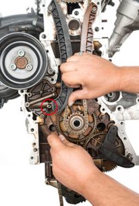 Timing Chain Replacement on a VW Polo - Professional Motor Mechanic