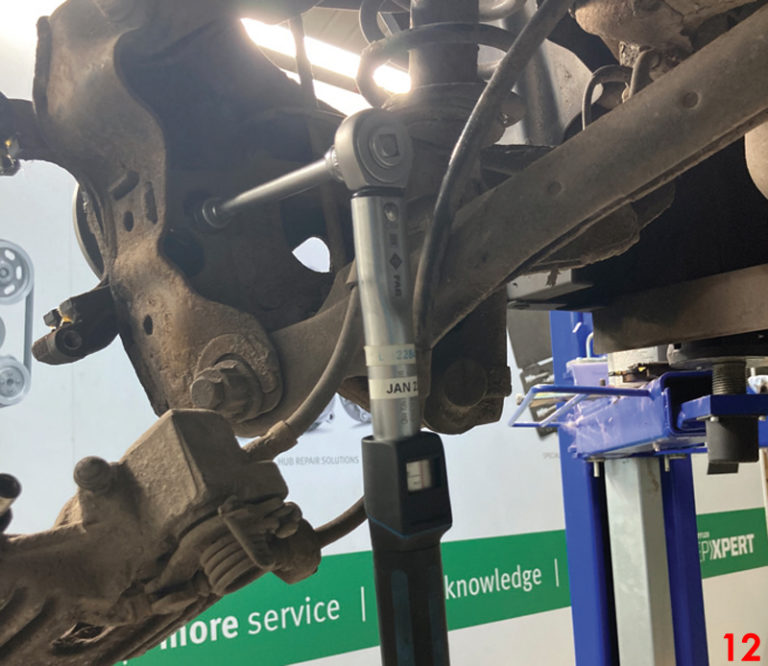 How to replace wheel bearings on a MINI Cooper - Professional Motor ...