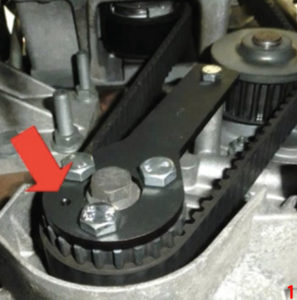 How to install the timing belt on a Fiat 500 - Professional Motor Mechanic