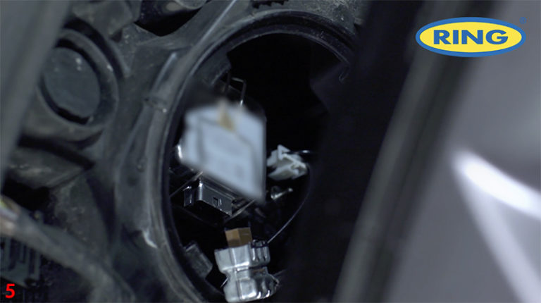 Ring outlines HID bulb replacement - Professional Motor Mechanic