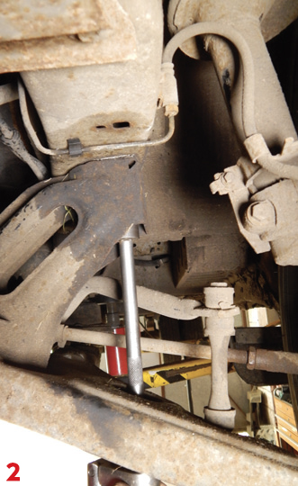 How to replace a clutch on a Ford Transit - Professional Motor Mechanic