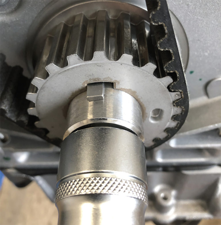How to resolve timing belt teeth issues - Professional Motor Mechanic