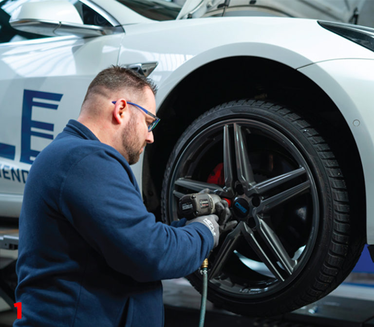 How to install a Tesla control arm - Professional Motor Mechanic